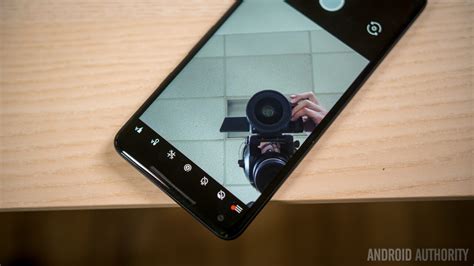 Secret Google Pixel 2 Chip Will Be Activated With Android 8 1 In Coming Weeks