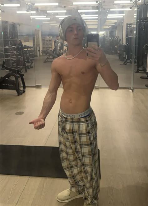 Dylon Harryman On Snapchat Sturniolo Triplets On Tumblr