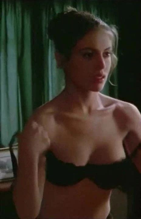 Young Alyssa Milano Revealing Her Perfect Big Fake Tits Xhamster