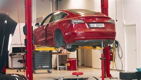 테슬라 호주에 폐배터리 재활용 공장 추진