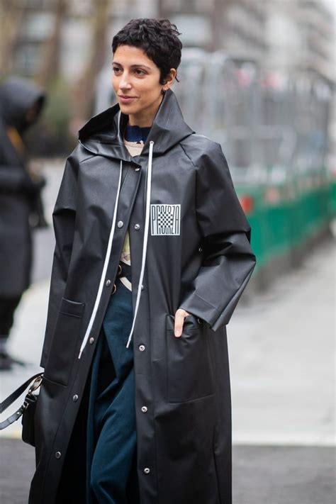Pin By 수성 이 On 23fw Workwork Rain Jackets Outfit Rain Fashion