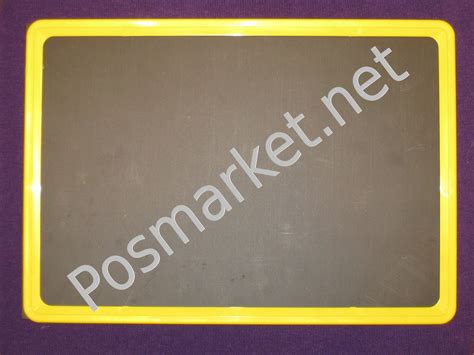 Рамка А4 с черной табличкой А4 для надписей меловым маркером