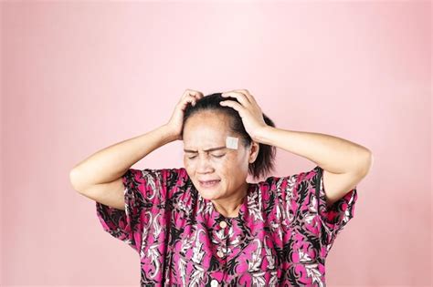 Premium Photo Indonesian Asian Woman Wearing Daster Home Dress With