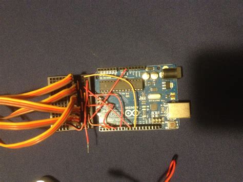 Robotic Hand Controlled By Gesture With Arduino Leap Motion Trybotics
