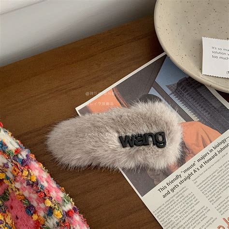 Badu Bg Прекрасна плюшена фиба с геометрична буква за жени Сладко сладко момиченце естетична