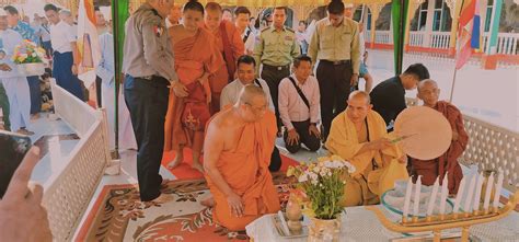 Dvb မိုင်းဖုန်းဆရာတော် တနင်္သာရီတိုင်း ကော့သောင်းသို့ ကြွရောက် ဓာတ်ပုံ