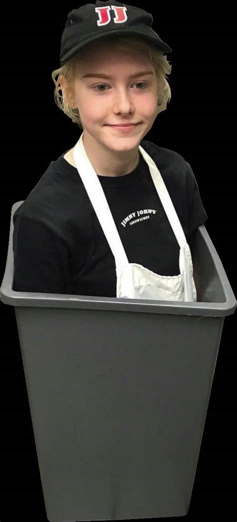 Trash Can Girl Scrolller