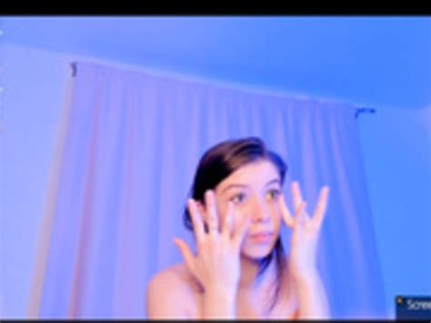 Search Results For Kaley Cuoco Naked With Legs Spread CamWhoresHD COM