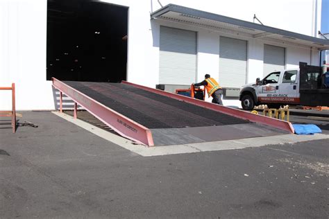 A Guide To Warehouse Loading And Unloading Procedure Quality Material Handling Inc Blog