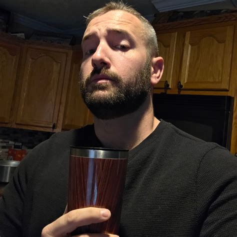 Aif8zzqr9k42dfvrqkai0uicpm02iozs3deldgc2q 1b7gs900 C K C0x00ffffff No Rj