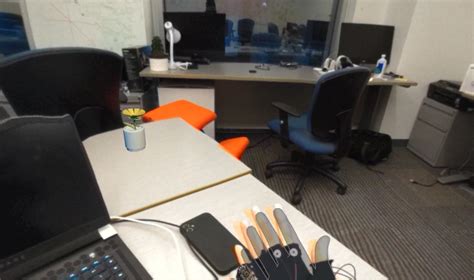 ellie huang design of a multimodal mixed reality work environment