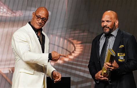 The Rock Praises Mark Kerr At Ufc Hall Of Fame