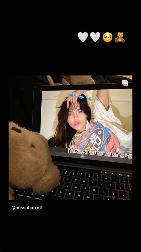 Ethereal Aesthetic Cozy Aesthetic Thing Grunge Girl Insta Photo Ideas Star Girl Insta