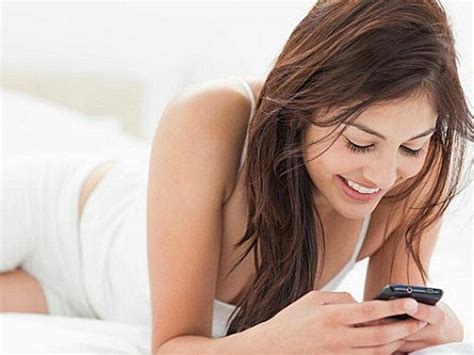Some Startling Stats About Sex And Texting Julie Spira Yourtango Some Startling Stats About Sex And Texting Julie Spira Yourtango