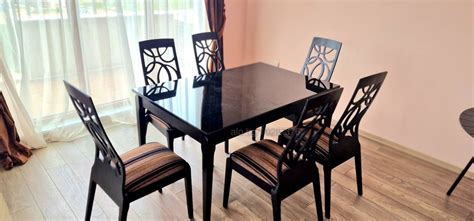 Трапезна маса с 6 стола Друга мебел Мебели за дома и офиса Шкорпиловци много добре зап