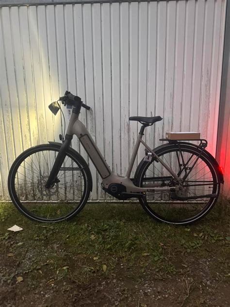 ② Splinternieuwe Elektrische Fiets Btwin Met Middenmotor — Elektrische Fietsen — 2dehands