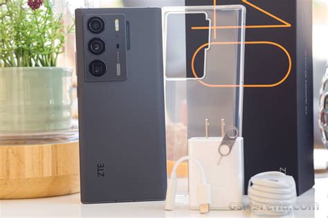 ZTE Axon 40 Ultra review - GSMArena.com tests