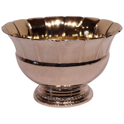 1stdibs Centerpiece Bowl On Feet Of Hallmarked Simply Decorated