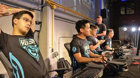 Dynamic Environment Adaptation For Npcs Using Machine Learning Algorit