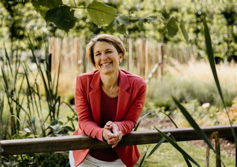 Energy Clarity And Confidence For High Performing Remote Working Women