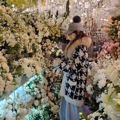 자이언트플라워 플로라이레 실크플라워 인천자이언트플라워 파티장식 웨딩포토존 스몰웨딩 셀프웨딩 꽃배달 총총총 자이언트플라워포토존 자이언트플라워