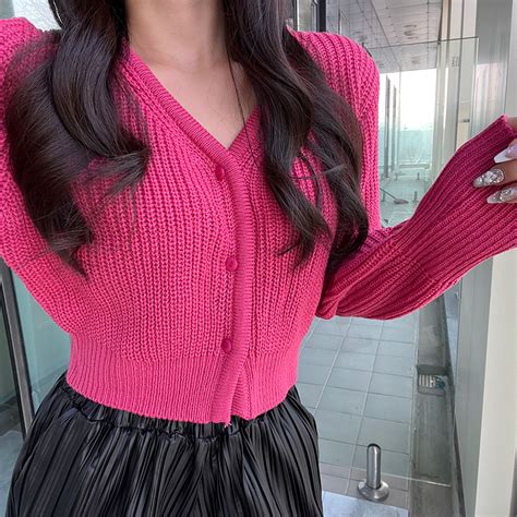 러블리한 하찌 니트 크롭 봄가디건 핫핑크 연보라 베이지 블루 블랙 노랑 에이블리