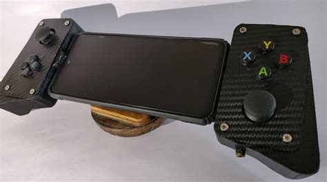 Made A Arduino Based Telescopic Controller For My Phone So I Can Stream