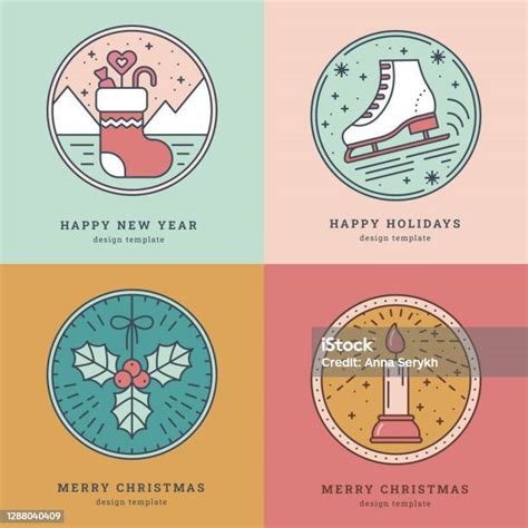아이콘 새해와 크리스마스의 상징과 인사말 카드의 집합 선물 스케이트 겨우살이 빛이 있는 촛불로 양말 파스텔 색상 태그 인사말