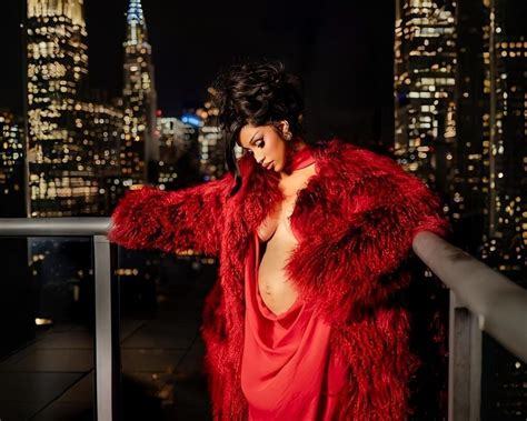 Cardi B Announces Pregnancy As She Files For Divorce