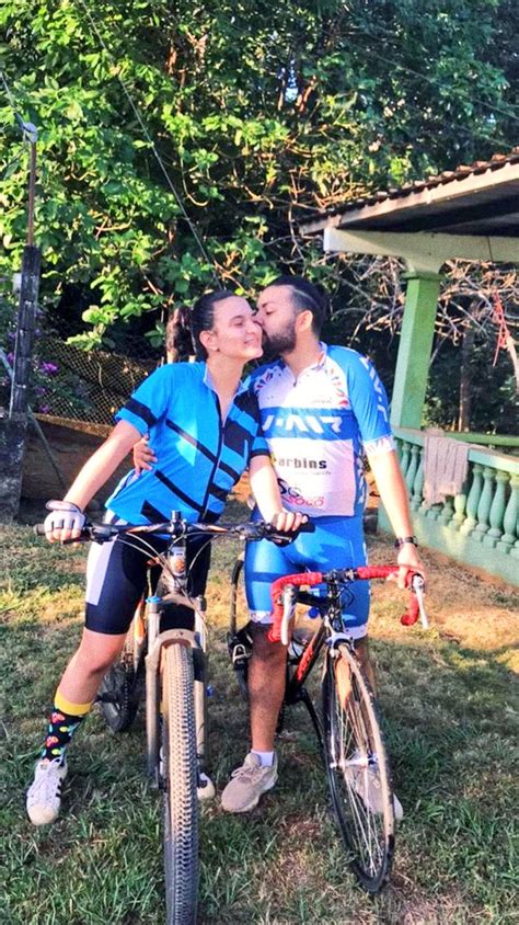 𝙸𝚝𝚣𝚎𝚕 𝙲𝚞𝚎𝚟𝚊𝚜 𝙶 Itzelcuevas 27 Twitter