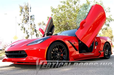 Check Out The Chevrolet Corvette C7 With The Stylish And Strongest
