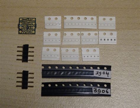 555 Tiny Transistors