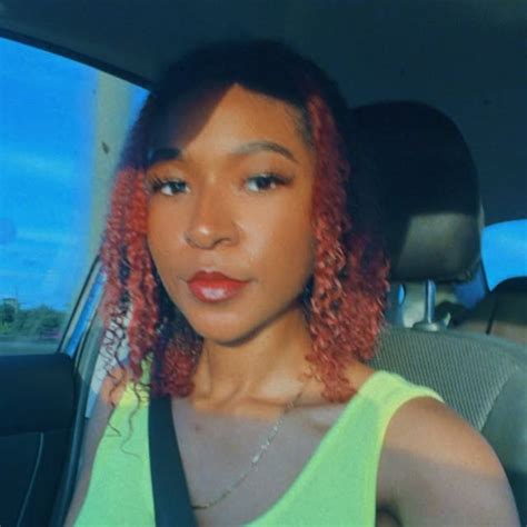 Chels Chelsieleah • Threads Say More