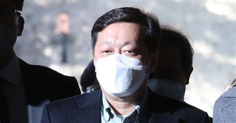 정진상 구속심사 출석 구속 기로에 섰다 오늘 늦게 판가름 영상