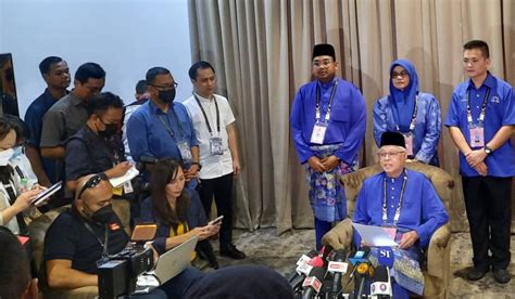 Menang Di Bera Dan Pastikan BN Cukup Kerusi Bentuk Kerajaan BBC PORTAL