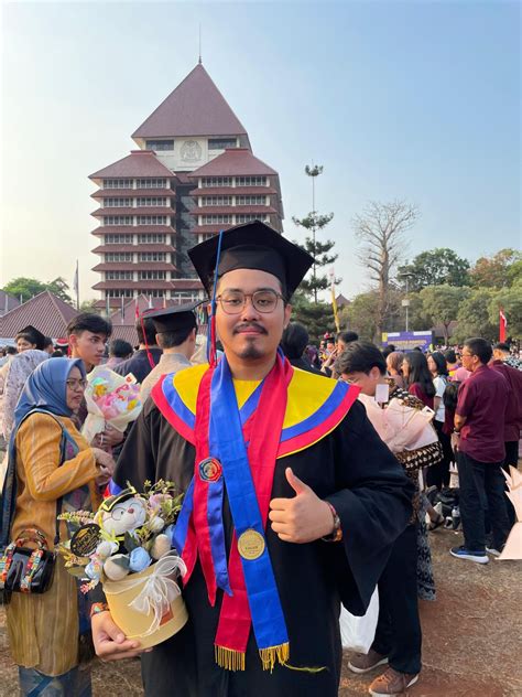 Fikri Aufaa Zain On Linkedin Graduation Cumlaude Universityofindonesia Universitasindonesia