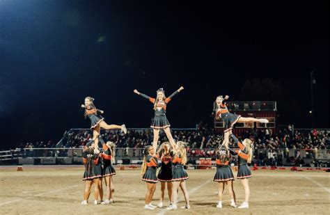 Cheer Team Struggles With No Practice Location The Pepperbox