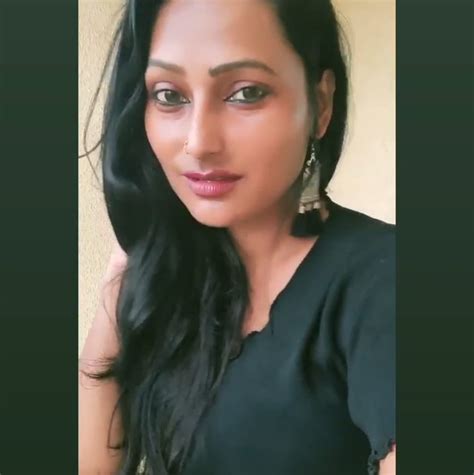 jayshree gaikwad web series wikipedia age husband and online videos