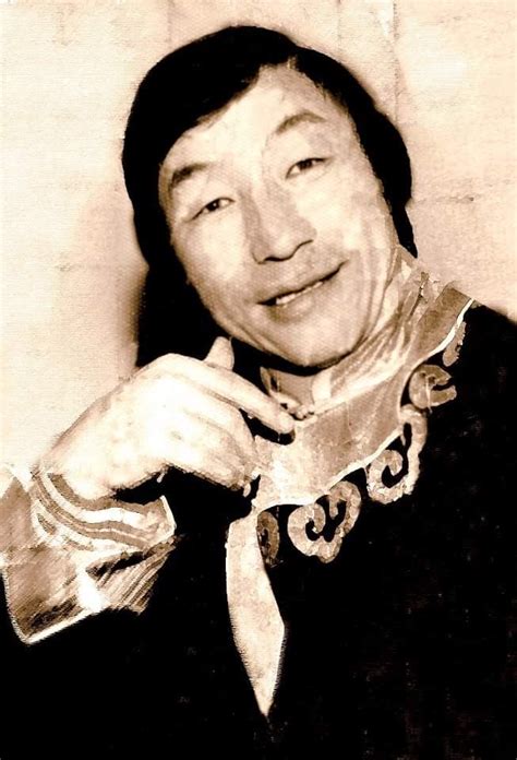 Үүрд дурсагдах эрхэм Дуучин П Адарсүрэн ТАС МН