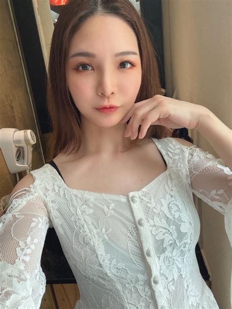 Michelle 當所有行程規劃都不照著走 除了苦中作樂 逆來順受 還可以來一下 滿貫大亨 逆轉人生！ Facebook