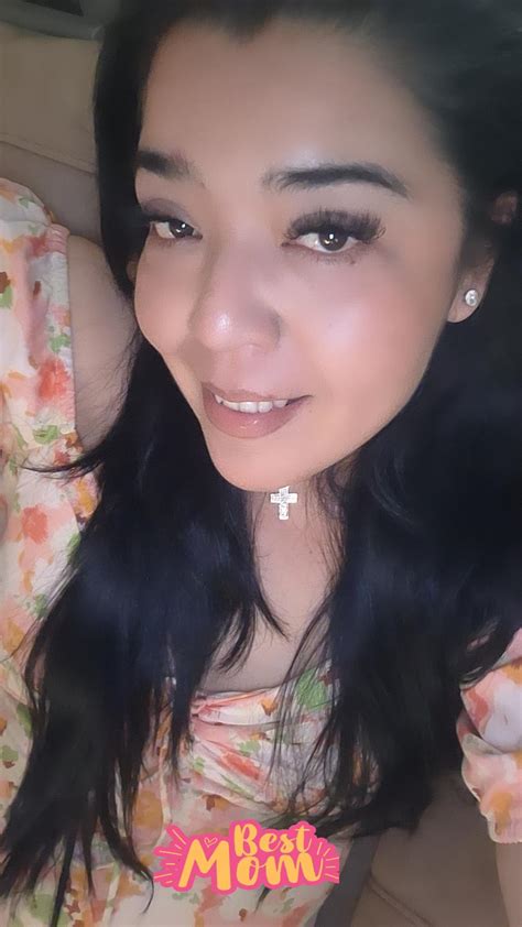 Celebration Friday 42f R Cougars And Milfs Sfw