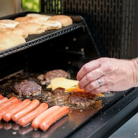 Masterbuilt Gravity Series 800 Grill Bbqs Direct