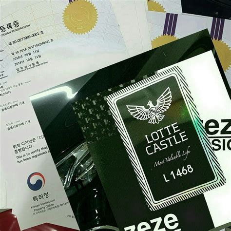 롯데캐슬 주차스티커 접착제 없이 부착되는 무점착스티커로 검증되어 주문제작 되는 제품입니다 부착후가 더 심플하고 더 아름답습니다 일반 게시판 아파트주차스티커 명찰
