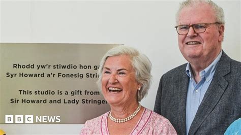 Cardiff Sir Howard Stringer Gives £2m To Old Library Plans Bbc News