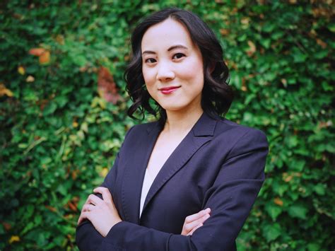 About Julie Liu Medium