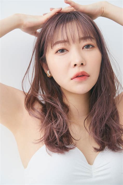 指原莉乃の告白、ハラスメント問題：「若い子にキスしたり、胸を触ったり」謝罪 芸能ニユ－ス関連