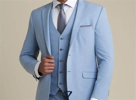 What Tie To Wear With Light Blue Suit