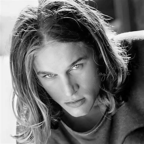 Travis Fimmel Tarzán Screencap From Tarzan Travis Fimmel As John