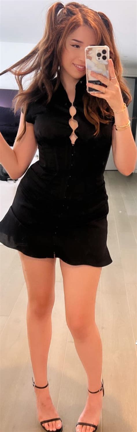 Quarterjade Jodi Has Amazing Titties Her Titties Are So Fucking Massive God Damn