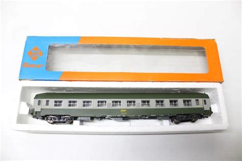 Roco Ho Scale Sncf 2nd Class Passenger Coach Green And Grey Livery £34